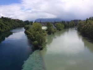 Discovering the Rhone river and its cliffs - VISIT GENEVA - VISITEZ GENÈVE